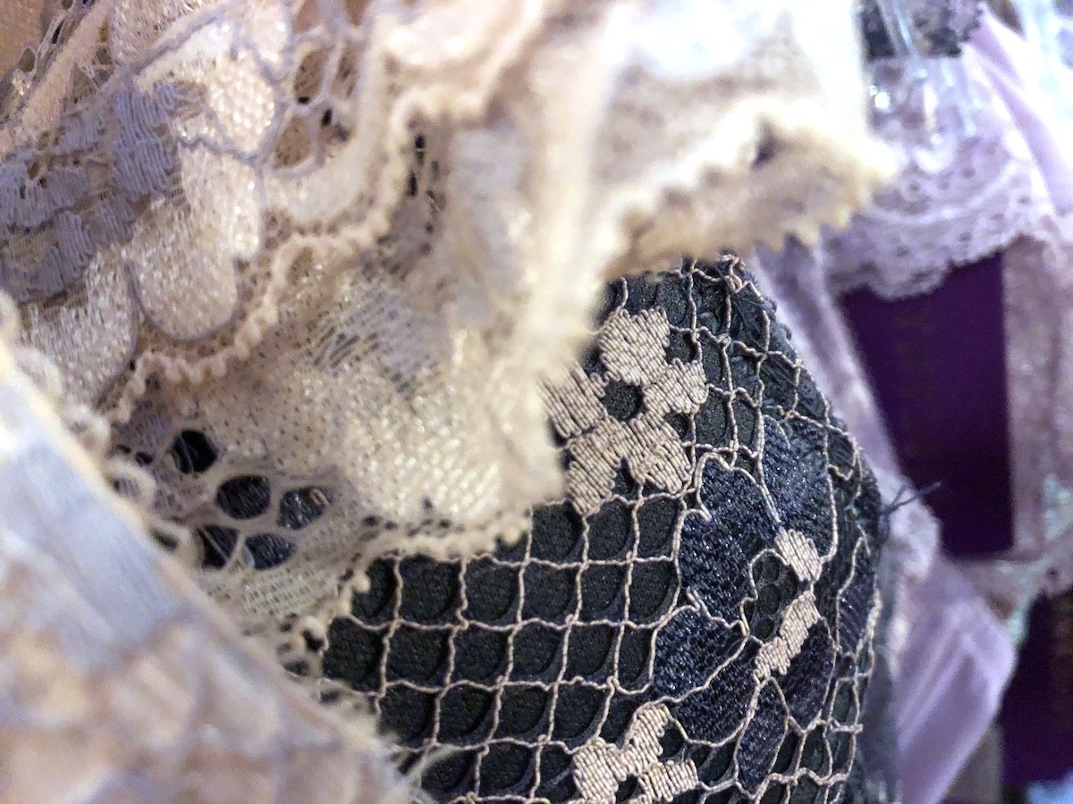 HommeMystere: Rüschen und Spitze an Männer-Dessous - FASHION INSIDER ...